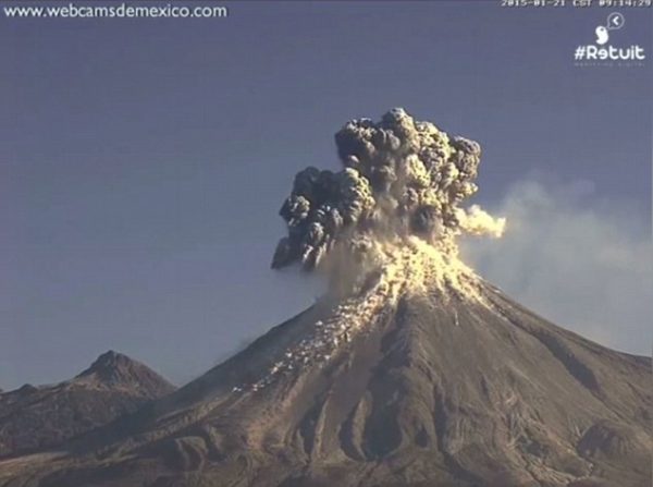 Massive volcanic eruption in Mexico caught on camera as ash column ...